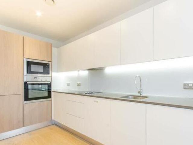 2 Bedroom Flat For Rent In Woolwich, London