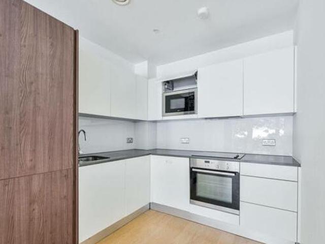 2 Bedroom Flat For Rent In Woolwich Riverside, London
