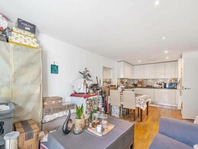 2 Bedroom Flat For Rent In Woolwich Riverside, London