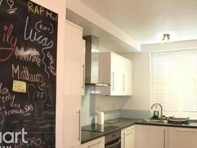 2 Bedroom Flat For Rent In Worsopp Drive