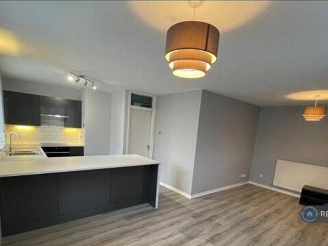 2 Bedroom Flat For Rent In Worsley, Manchester