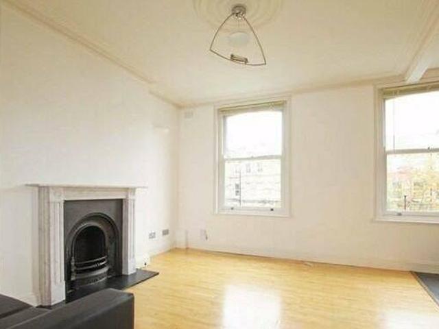 2 bedroom flat for rent in Wray Cresent Finsbury Park N4