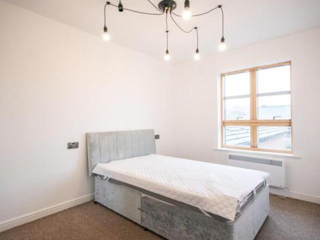 2 bedroom flat for rent in Wright Street, Hull, East Riding Of Yorkshire, HU2