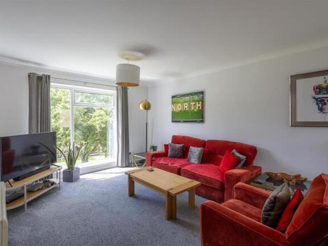 2 bedroom flat for rent in Wyncote Court, Jesmond Park East, Newcastle upon Tyne, NE7