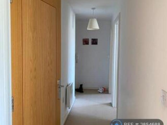 2 bedroom flat for rent in Wyncliffe Gardens, Cardiff, CF23