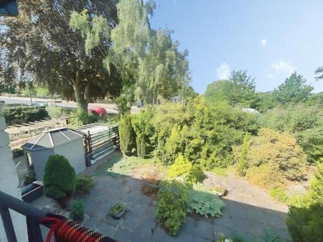 2 bedroom flat for rent in Wyndham Mews, Sherwood, Nottingham, NG3