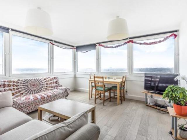 2 bedroom flat for rent in Wye Street, Battersea, London, SW11