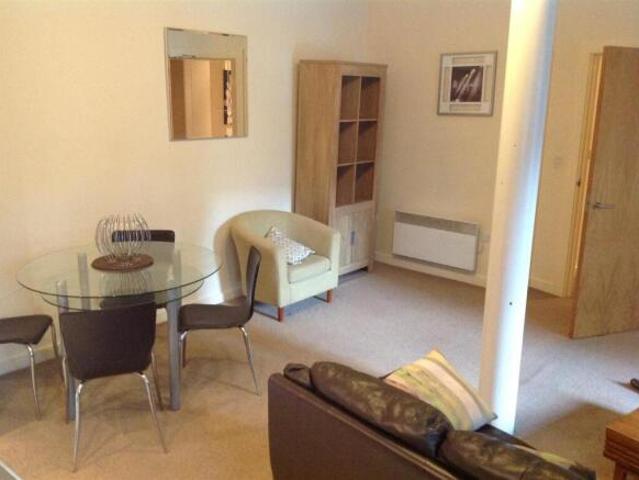 2 bedroom flat for rent in York Street, Liverpool, L1