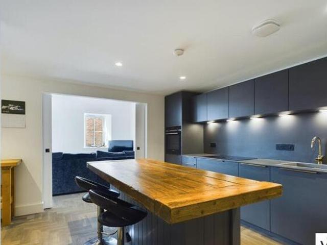 2 Bedroom Flat For Rent In Yorkhill, Glasgow