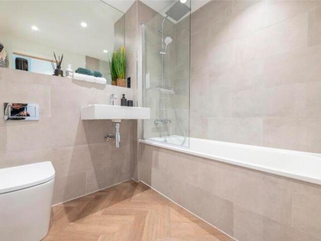 2 bedroom flat for rent in Yorkhill Street, Glasgow, G3