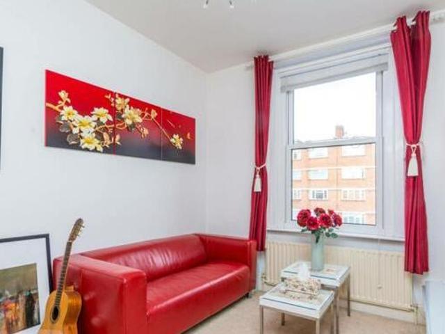2 Bedroom Flat For Rent In Acton, London