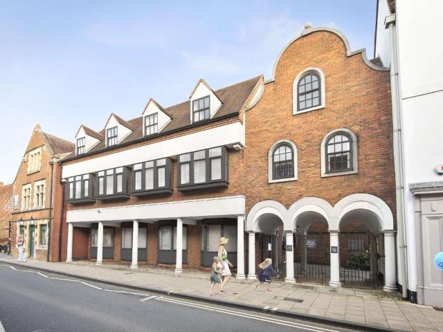 2 bedroom Flat for rent in Abbey Yard, Abingdon OX14 1YN