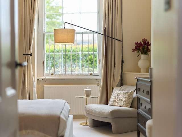 2 bedroom flat for rent in Abbey Road, London