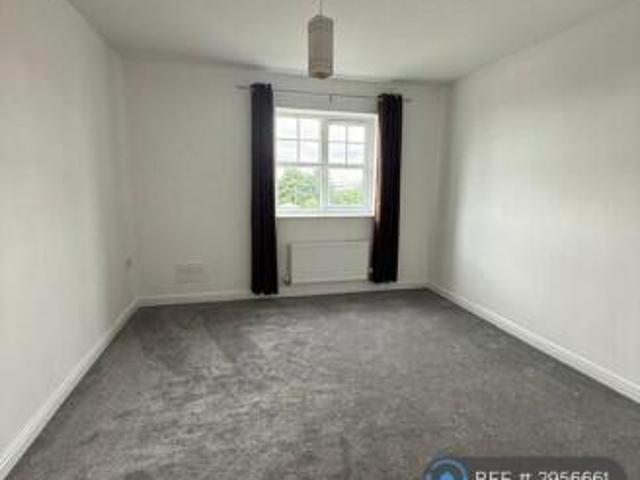 2 bedroom flat for rent in Abernethy St, Bolton, BL6