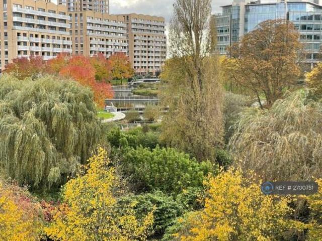 2 bedroom flat for rent in Agate Close, London, NW10