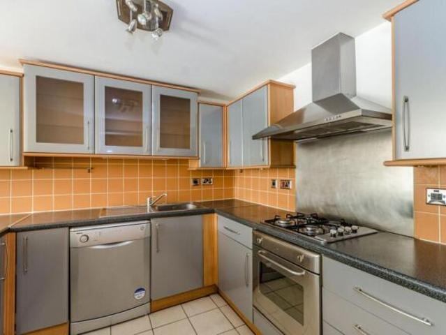 2 bedroom flat for rent in Admiral Walk, Maida Vale, London, W9