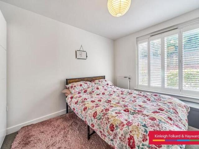 2 bedroom flat for rent in Adenmore Road, London, SE6