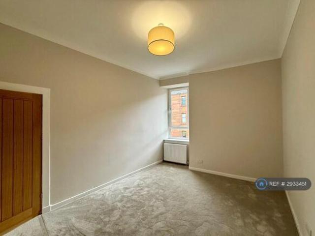 2 bedroom flat for rent in Aitken St, Glasgow, G31