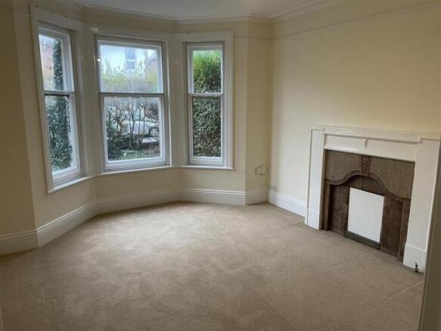 2 bedroom flat for rent in Alma Road, Bournemouth, BH9