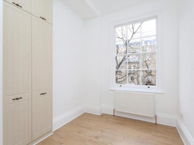 2 bedroom flat for rent in Albany Street, Regents Park, NW1