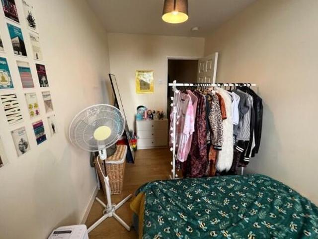 2 bedroom flat for rent in Albany Road Cardiff, CF24
