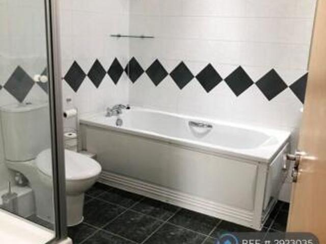 2 bedroom flat for rent in Albion St, Leeds, LS2