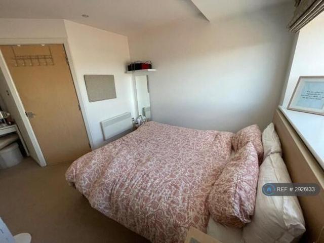 2 bedroom flat for rent in Albion St, Leeds, LS2