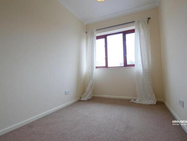 2 bedroom flat for rent in Albion Place, Campbell Park, MK9