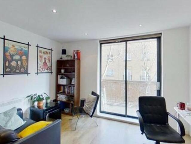 2 Bedroom Flat For Rent In Aldgate, London