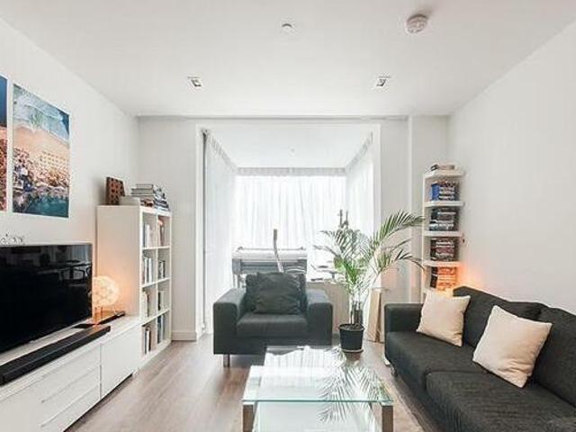 2 Bedroom Flat For Rent In Aldgate, London