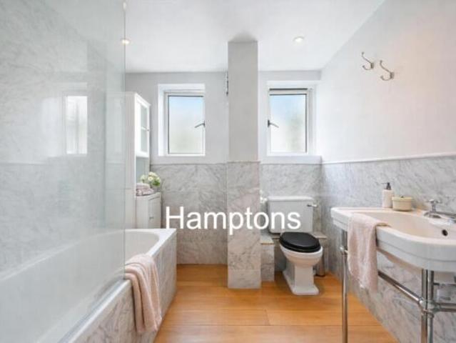 2 bedroom flat for rent in Aldridge Road London W11