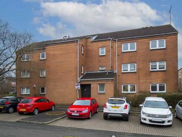 2 bedroom flat for rent in Alexandra Court Dennistoun G31