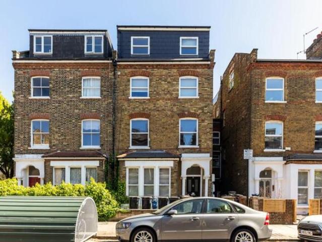 2 bedroom flat for rent in Alexandra Grove, London, N4
