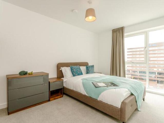 2 bedroom flat for rent in Allegro, Exchange Square B4