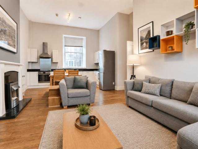 2 bedroom flat for rent in Allen House, Arthur Milton Street, BS7