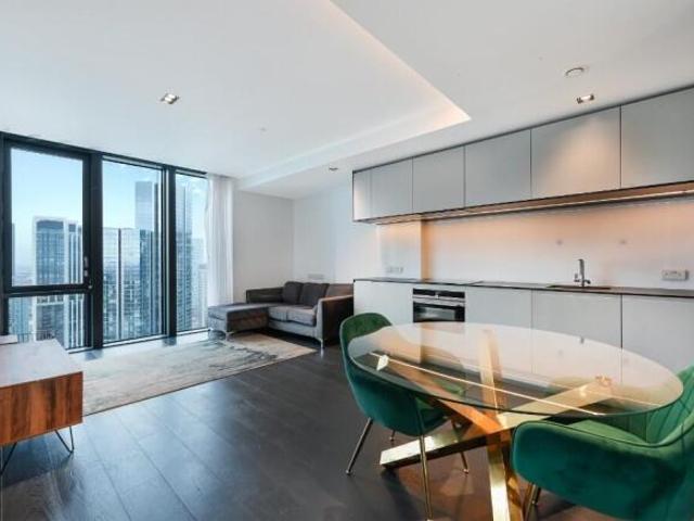 2 bedroom flat for rent in Amory Tower, Marsh Wall, Tower Hamlets, London, E14