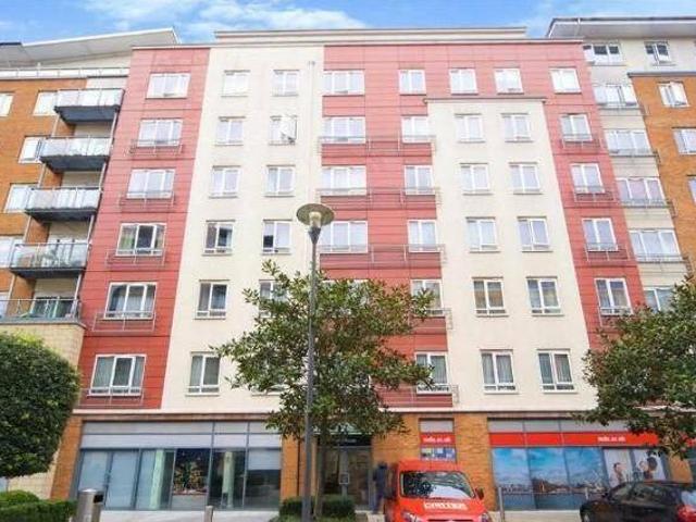 2 bedroom flat for rent in Amelia House 11 Boulevard Drive Conlindale Edgware London NW9 5JP N