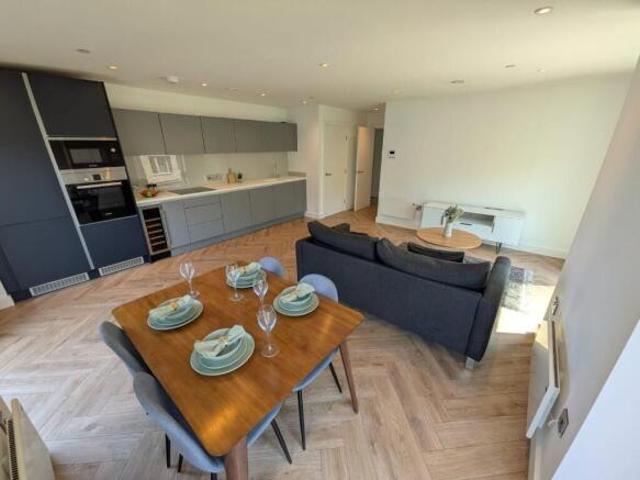 2 bedroom flat for rent in Anaconda cut, 100 Greengate, M3