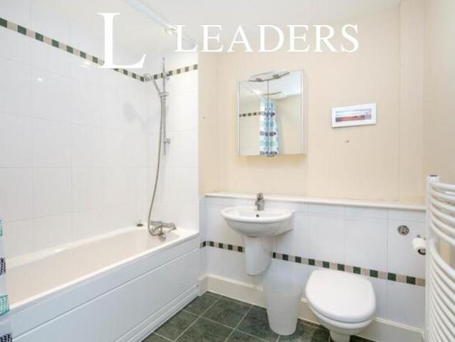 2 bedroom flat for rent in Anson Court, The Canalside, Gunwharf Quays, PO1