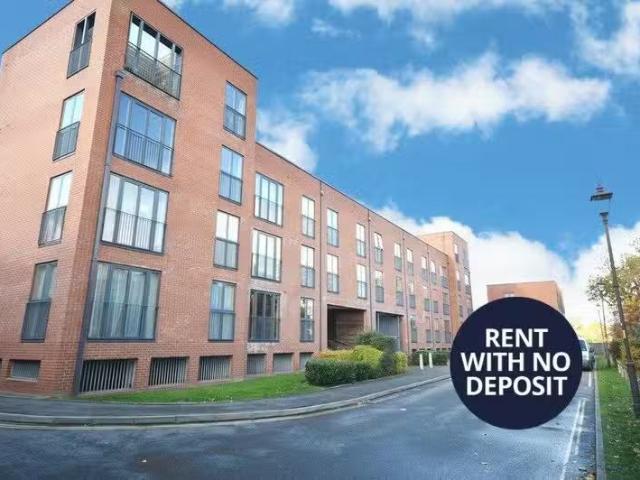 2 bedroom flat for rent in Ascote Lane, Shirley, Solihull, Wes.
