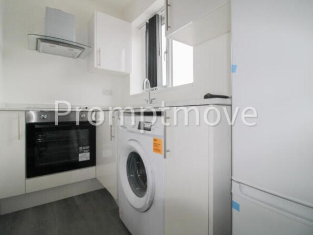 2 bedroom flat for rent in Ashcroft Road Luton LU2 9AE, LU2