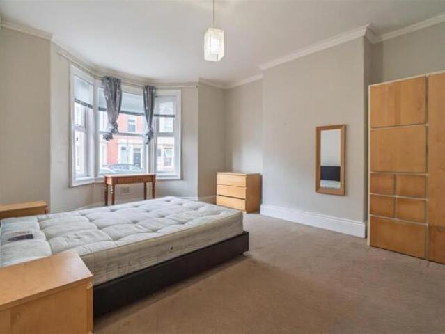 2 bedroom flat for rent in Ashleigh Grove, Jesmond, NE2