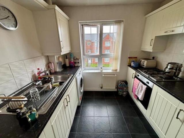 2 bedroom flat for rent in Ashover Road, Kenton, NE3