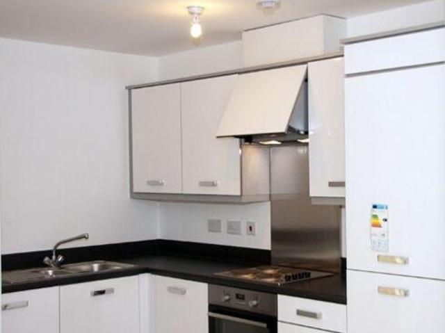 2 bedroom flat for rent in Astley Brook Close, Bolton, BL1