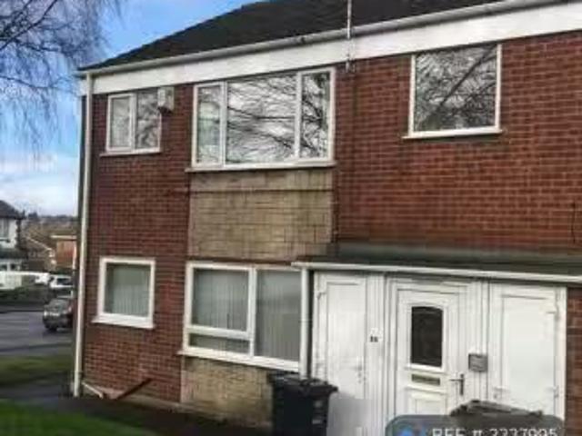 2 bedroom flat for rent in Apperley Way, Halesowen, B63