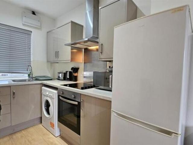2 bedroom flat for rent in Arbury Road, Cambridge, CB4