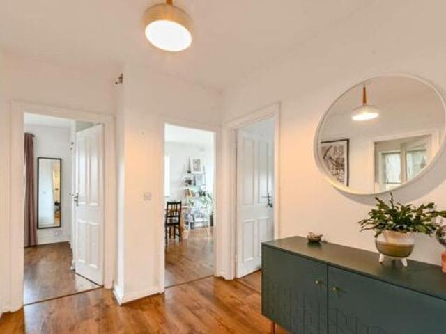 2 Bedroom Flat For Rent In Archway, London