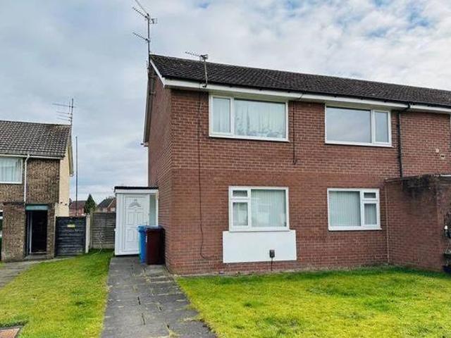 2 bedroom flat for rent in Ardmore Walk Peel Estate Manchester M22