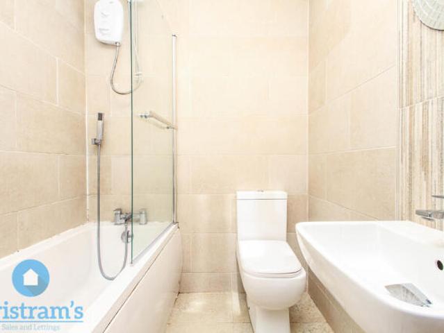 2 bedroom flat for rent in Aria Court, Mansfield Road, Nottingham, NG5
