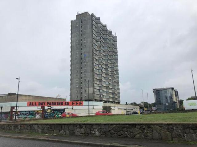 2 bedroom flat for rent in Arlington House, Margate, CT9